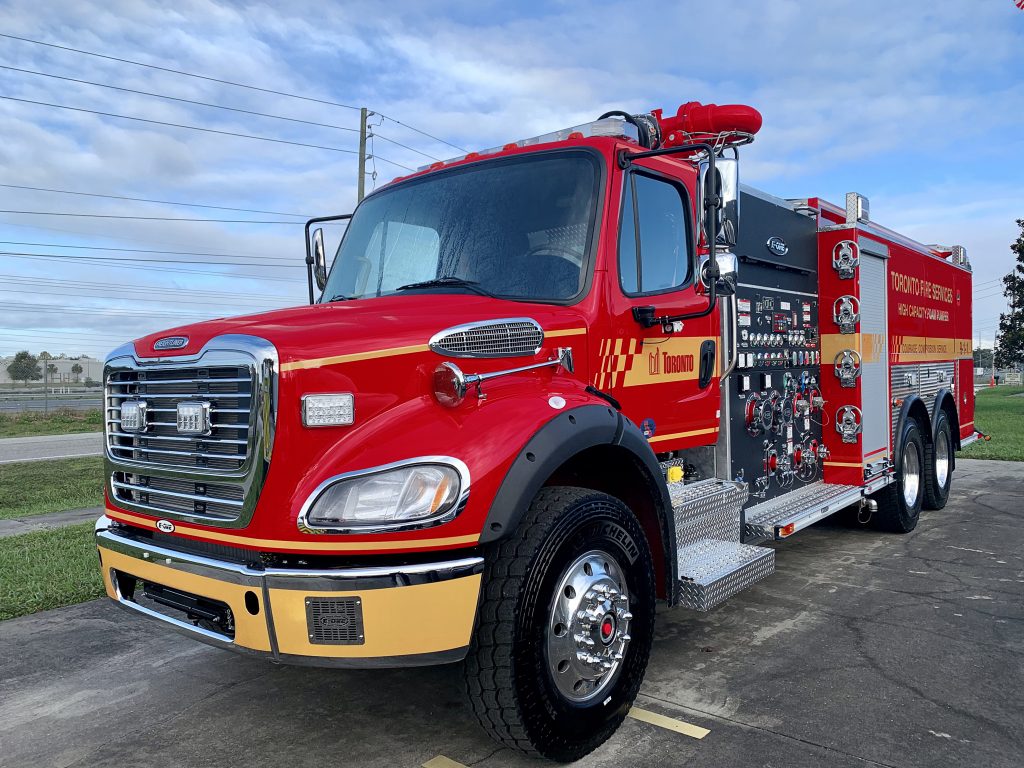 TORONTO FIRE SERVICES TAKES DELIVERY OF AN E-ONE INDUSTRIAL PUMPER - E-ONE
