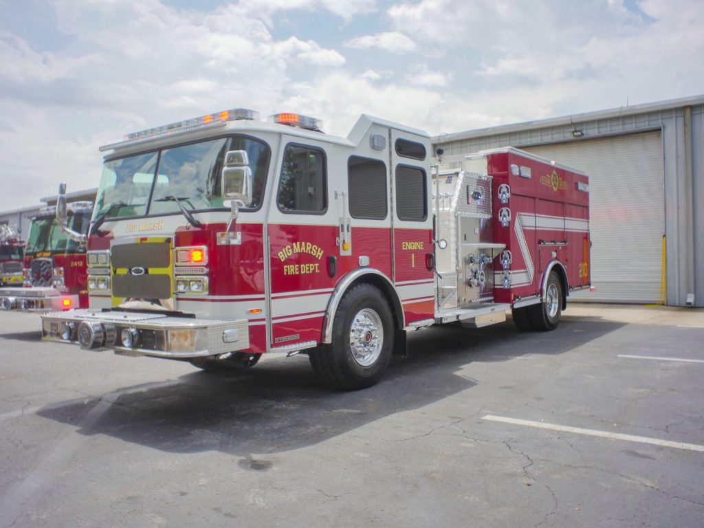 Typhoon Custom Pumper - E-ONE