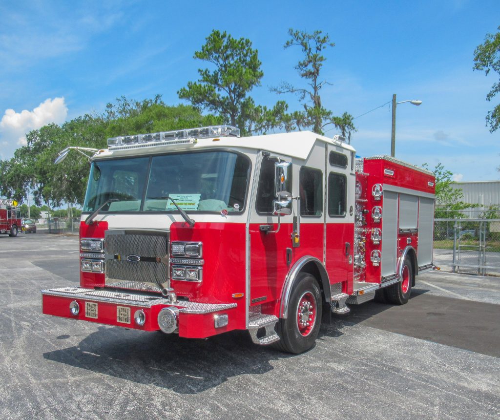 Typhoon Custom Pumper - E-ONE
