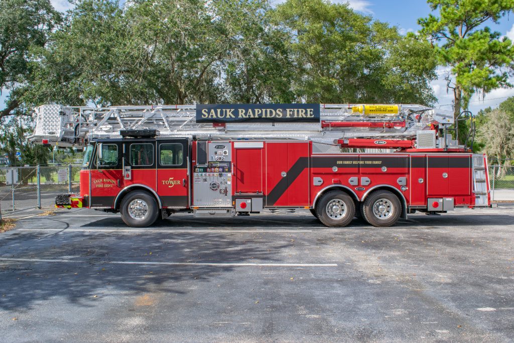 HP 100 Aerial Platform - E-ONE