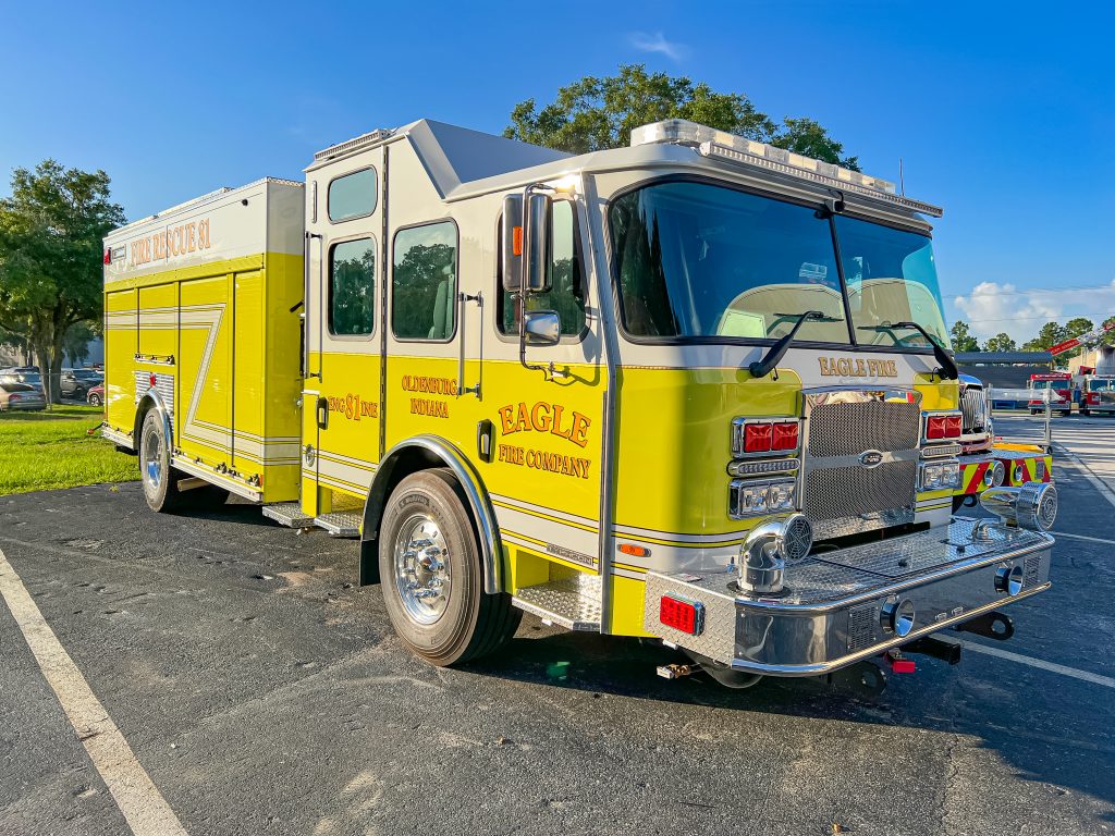 Typhoon Custom Pumper - E-ONE