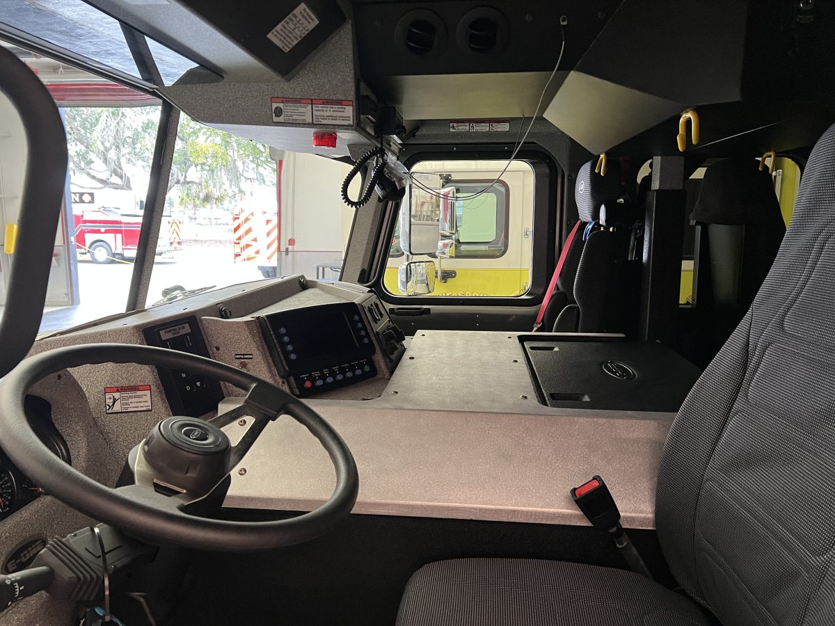 Custom Pumpers - E-ONE