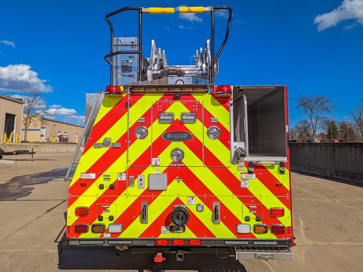 HP 78 Aerial Ladder - E-ONE