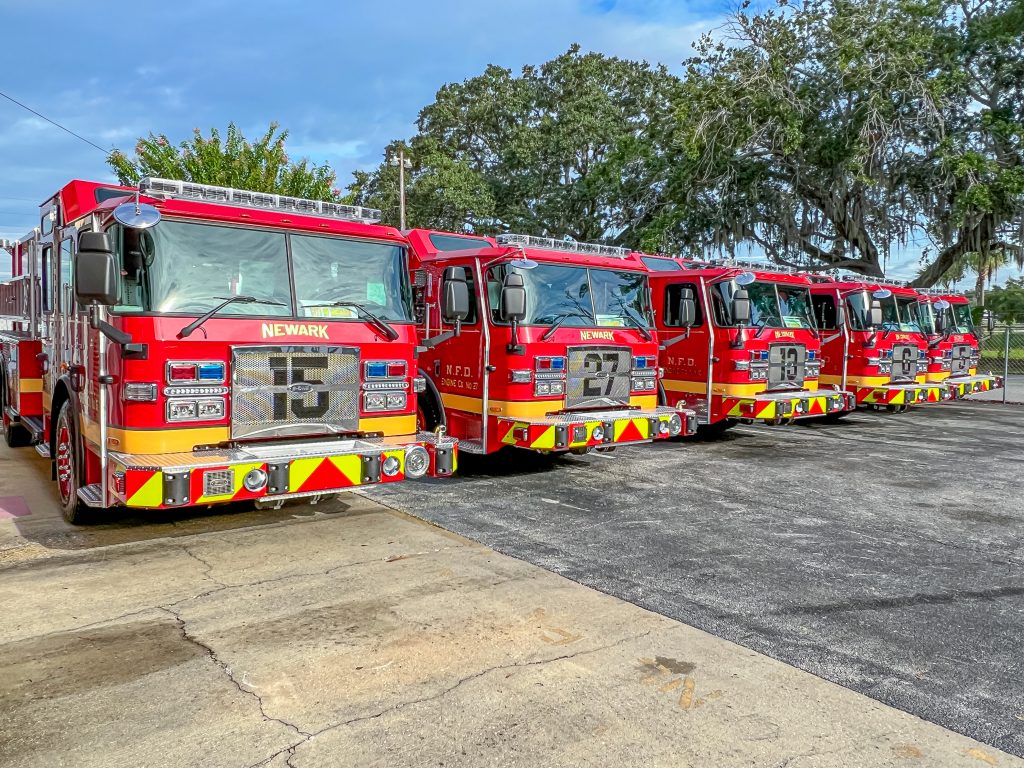 Custom Pumpers - E-ONE